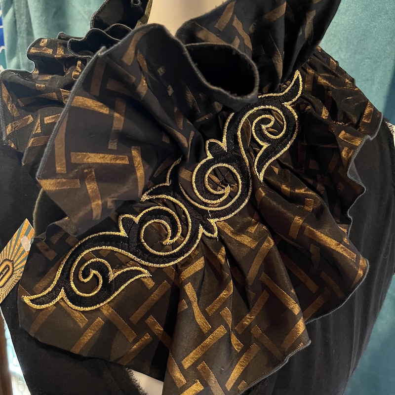 Jester Neck Ruffle - Etsy