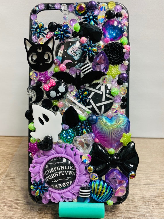 Customized KAWAII Pastel Goth for Any Samsung & Apple Device - Etsy