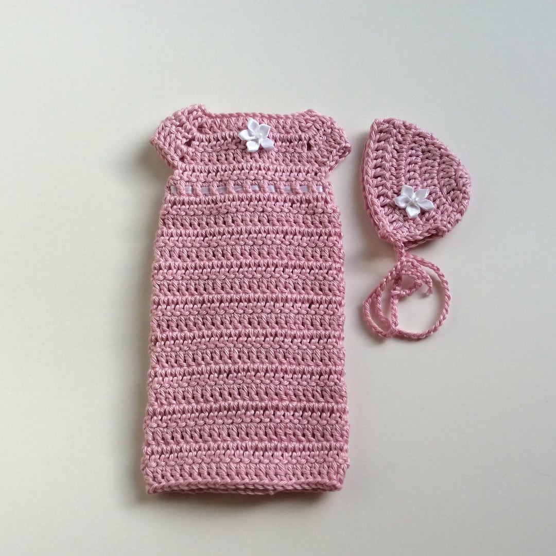 Angel Baby Burial Gown, 17 Weeks Gestation, Girl Pink, Crochet Outfit ...