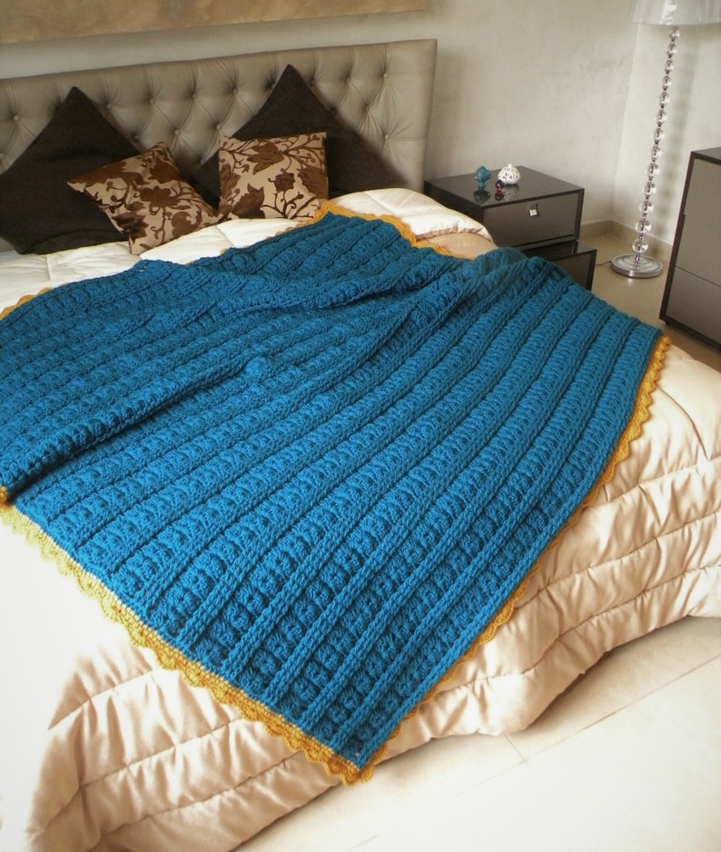 Coperta letto matrimoniale all'uncinetto. Grande trapunta realizzata a ...