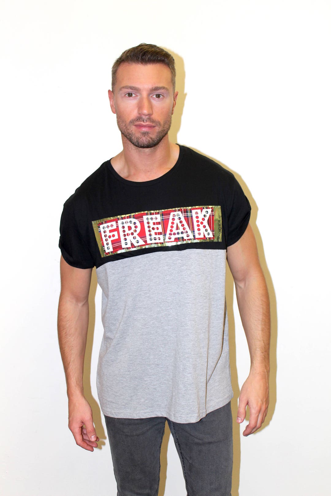 Freak T-shirt, Grunge, Unisex Punk, Tartan T-shirt Top - Etsy