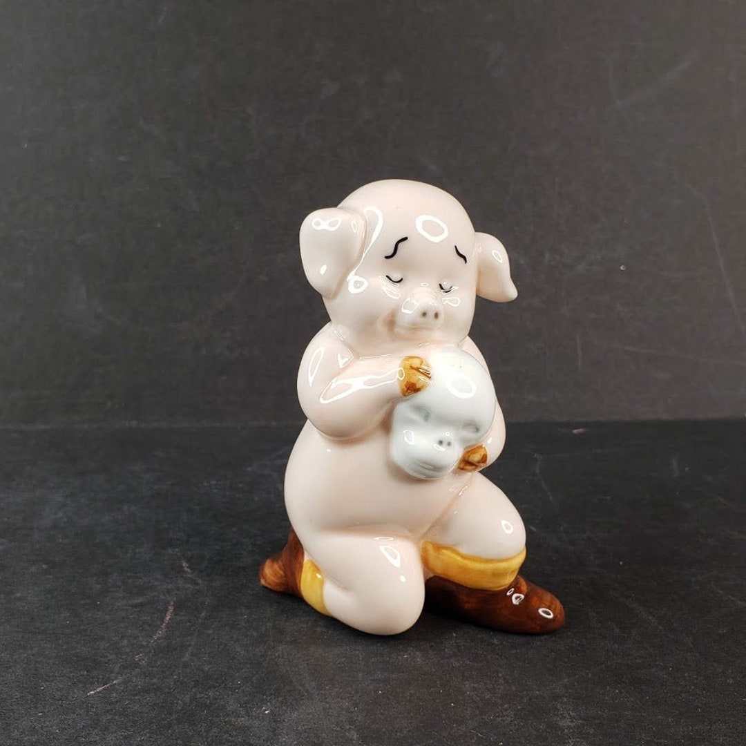 Ham-let Danbury Mint Piggies Collection Figurine Hamlet Tragedy Stage ...