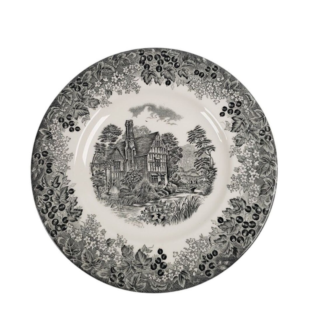 Wedgwood Queens Ware Salad Plate Romantic England Huddington Court ...
