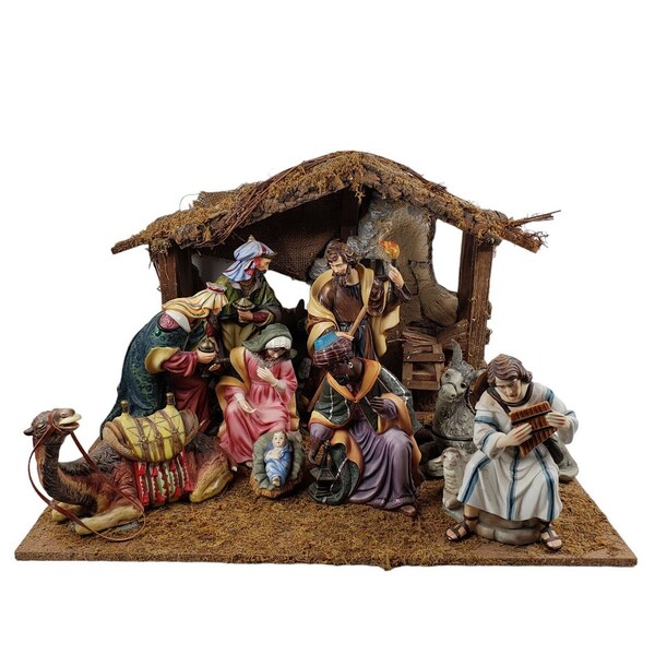 Stunning Grandeur Noel Nativity Set Photos
