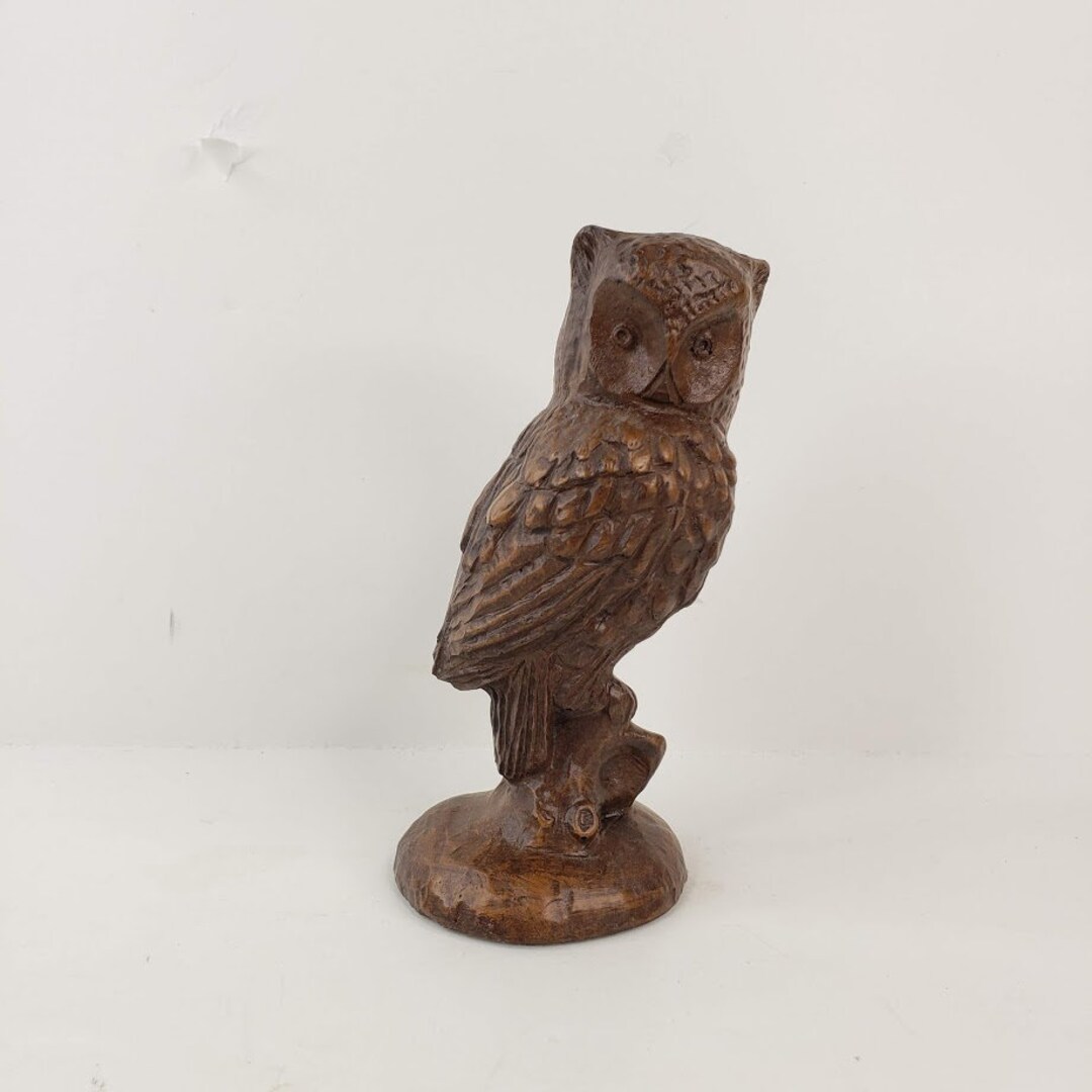 Red Mill Carved Owl Bird Figurine Handcrafted From Pecan Shells 5.5 ...