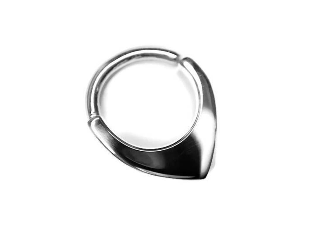 Mini Septum Shield ~ Small Blade Septum Hoop ~ Small Fin Body Jewelry ...