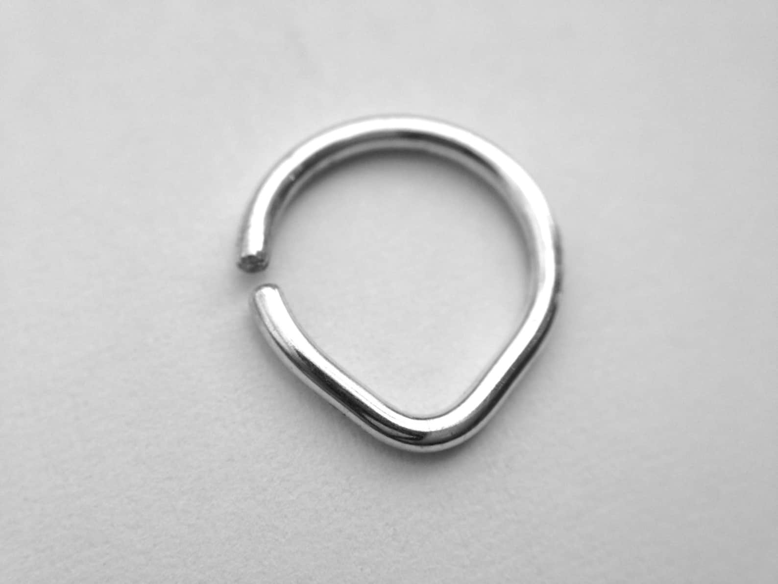 Simple Chevron Septum Ring Triangle Hoop Septum Nostril - Etsy