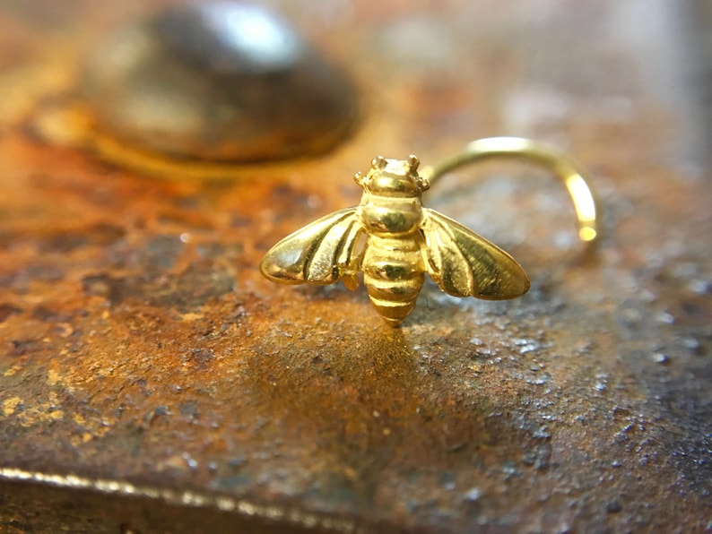 Gold Bee Nose Stud ~ Yellow Gold Bee Nose Screw ~ Insect Nostril ...