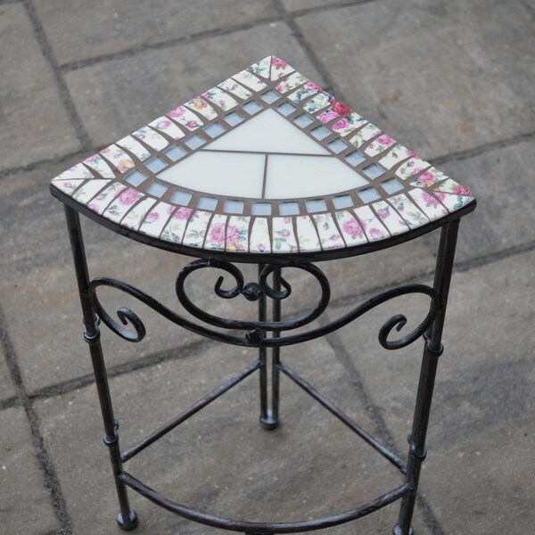 Triangular Plant Stand - Etsy