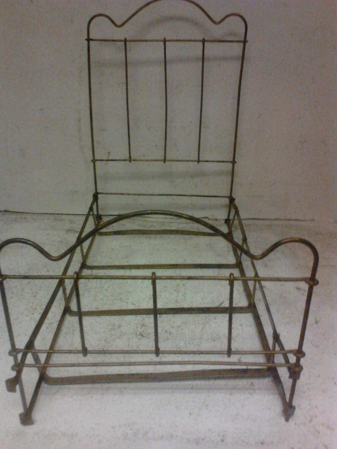 Antique Wire Bed - Etsy