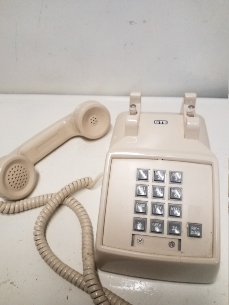 Vintage Touch Tone Phone - Etsy