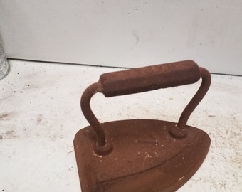 Vintage 2 Cast Iron Stove Top Sad Irons Numbers 5 and 6 and 1 Sad Iron ...