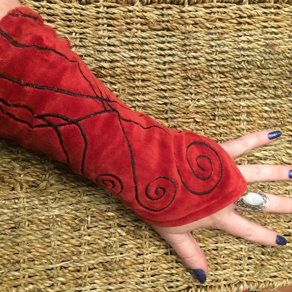 Bohemian Ruby Bell - Etsy