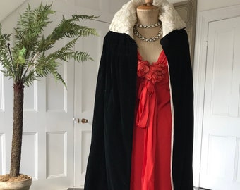 Opera Cape - Etsy
