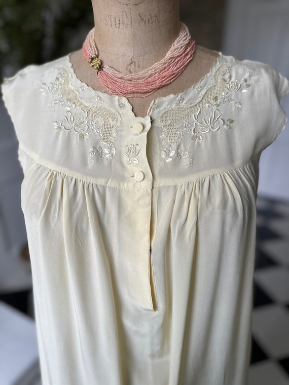 Vintage cream silk smock style long slip dress with h… - Gem