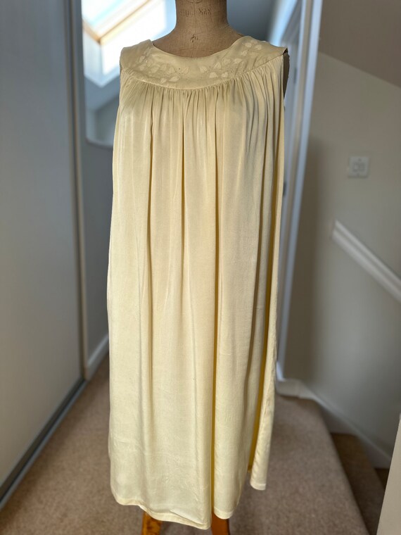 1940s buttercup cream smock style silk slip - Gem