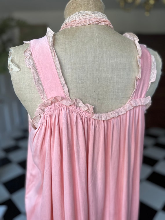 1940s silk. smock style peach slip - Gem
