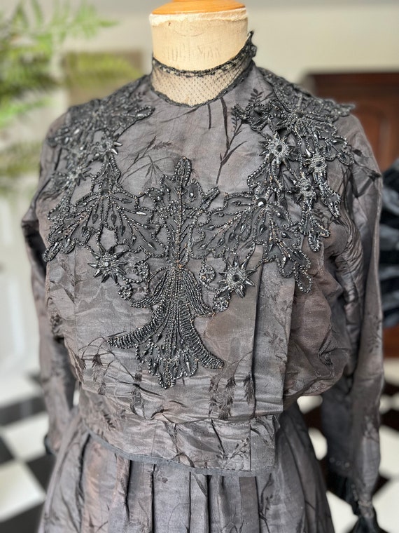 1890s Victorian black silk embellished bodice and sk… - Gem