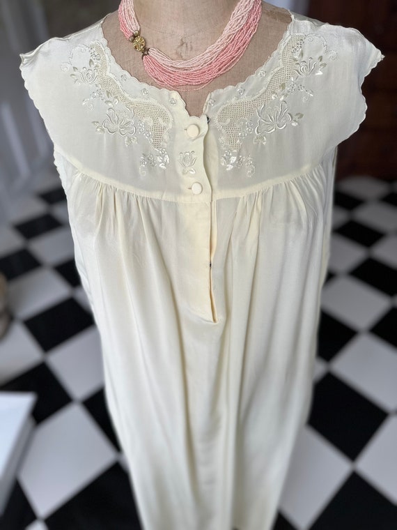 Vintage cream silk smock style long slip dress with h… - Gem