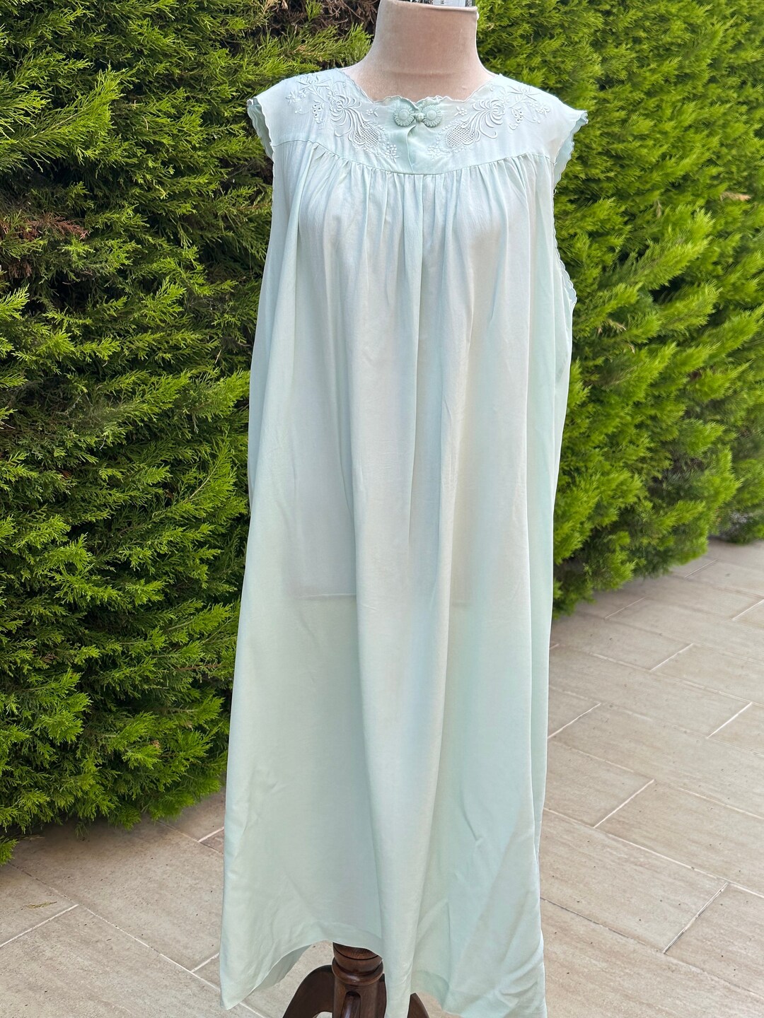 Vintage 1950s Seafoam Green Silk Smock Slip Hand Embroidered Slip - Etsy
