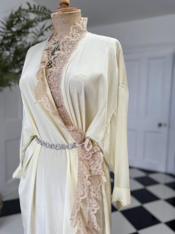 1970s Pale yellow night gown wrap dress with beige l… - Gem