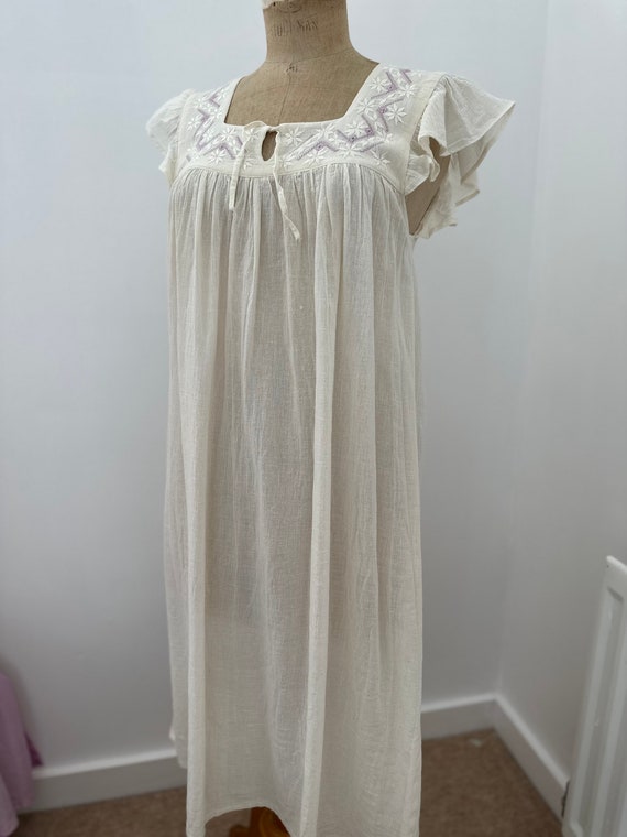 Vintage 1970s muslin long dress with embroidery - Gem