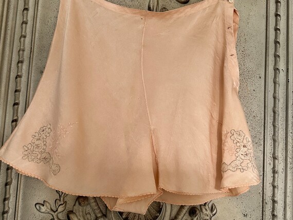 1930s 1940s peach silk French knickers tap pants - Gem