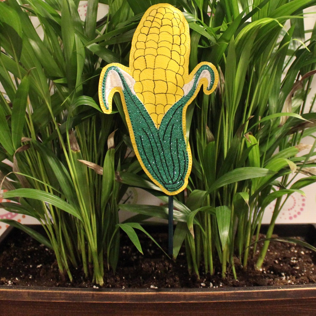 Corn Cob Garden Stake, Garden Decor, Plant Gift, Plant Markers, Plant ...
