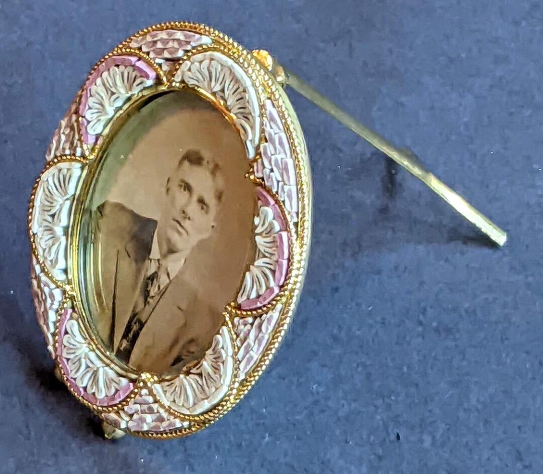 Pink Micro Mosaic Frame 2 1/2 Tall X 2 1/8 Wide With Oval Opening for ...