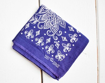 Trunk up Bandana - Etsy