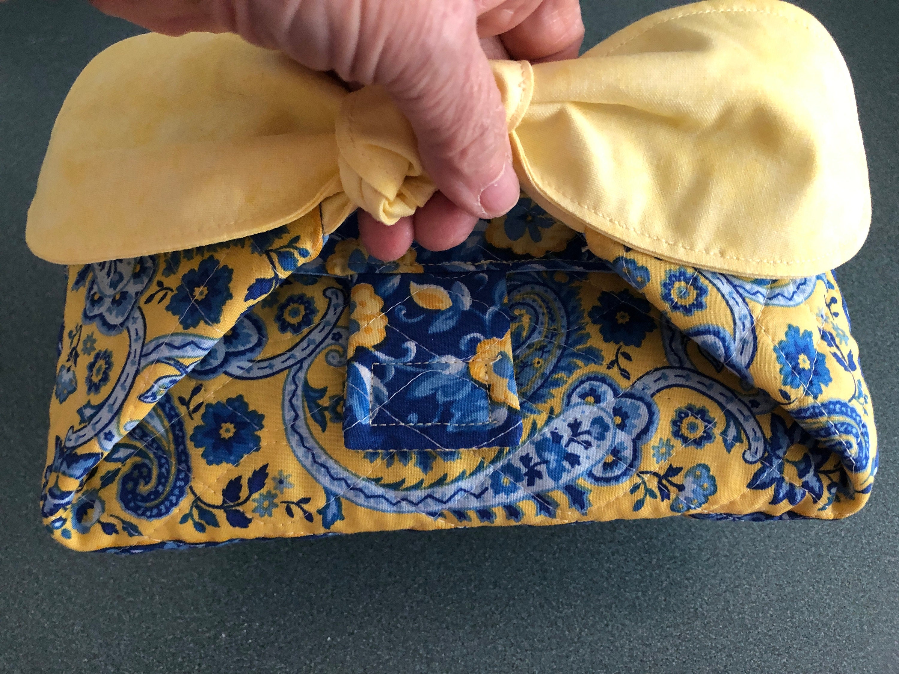 Take Home Food Carrier, Food Cozy, After Meal Takeout Container ...