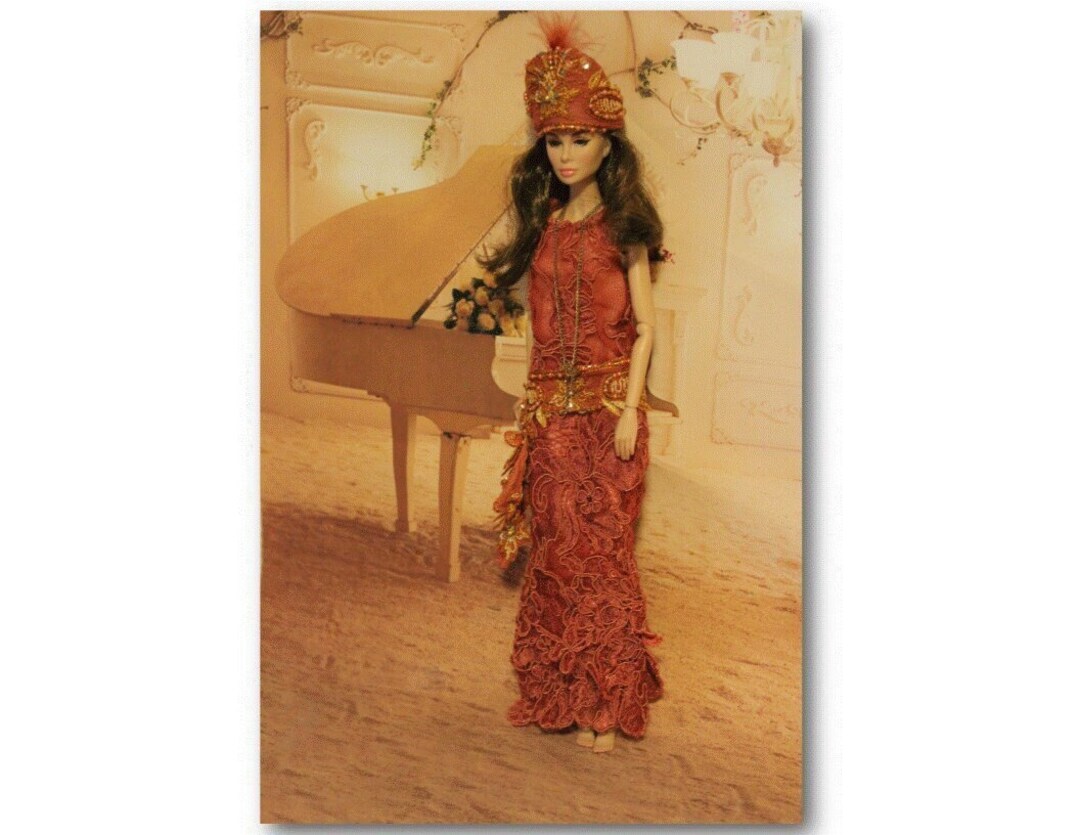 1920's Rust Lace Flapper Dress & Sewn Headpiece. Clothes Fit 11.5 ...