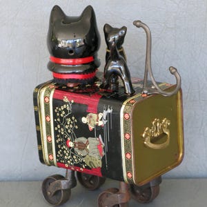 Assemblage Black Cat Mother and Kitten Sculpture, Kichi & Atsuko ...