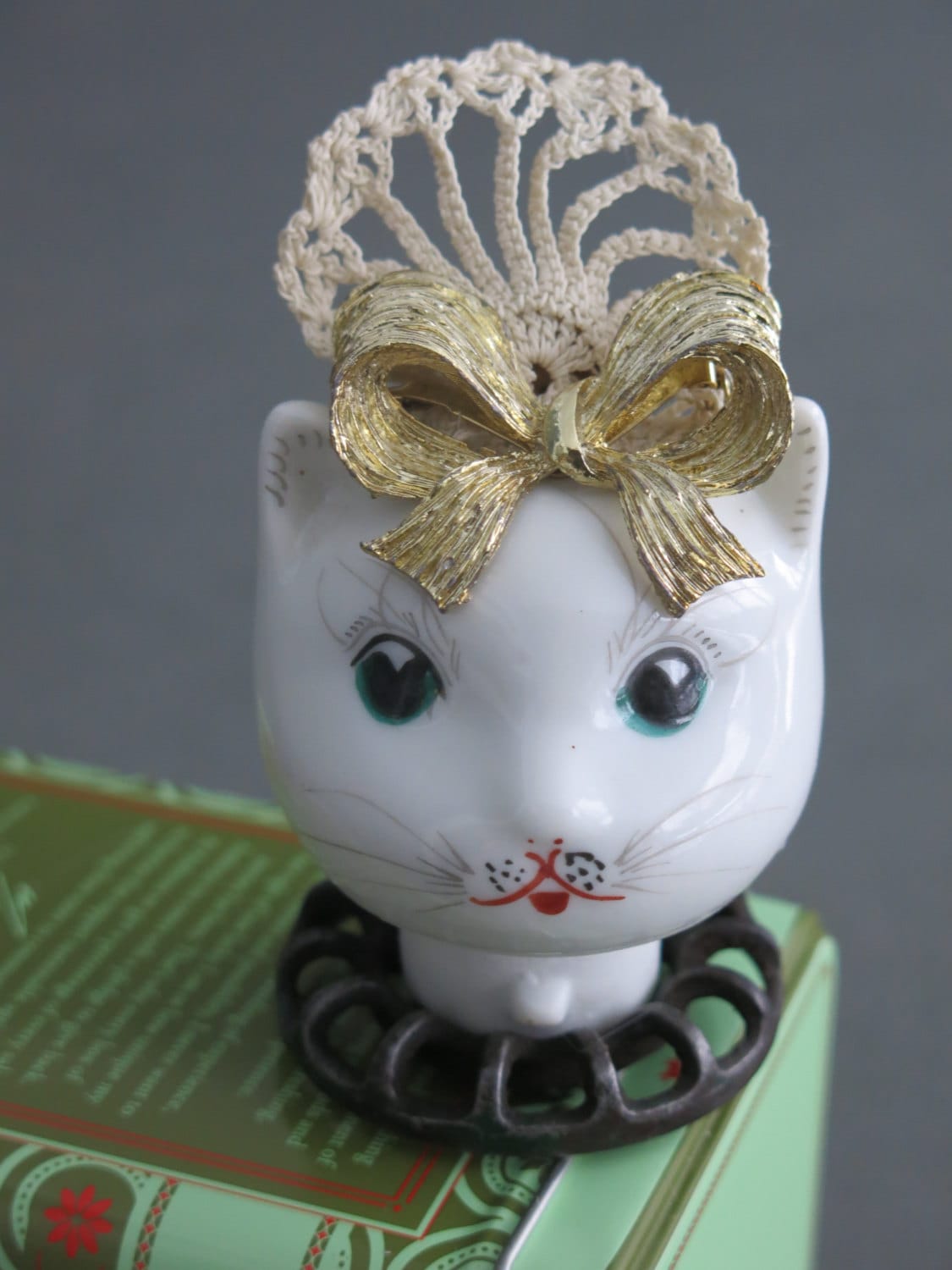 Assemblage Cat. ambessa. Porcelain Cat Head Tea - Etsy
