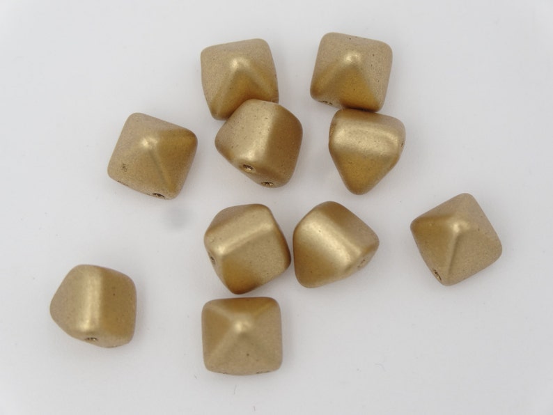 2 Hole 6mm Pyramid Bead Silky Gold 25 Pieces - Etsy