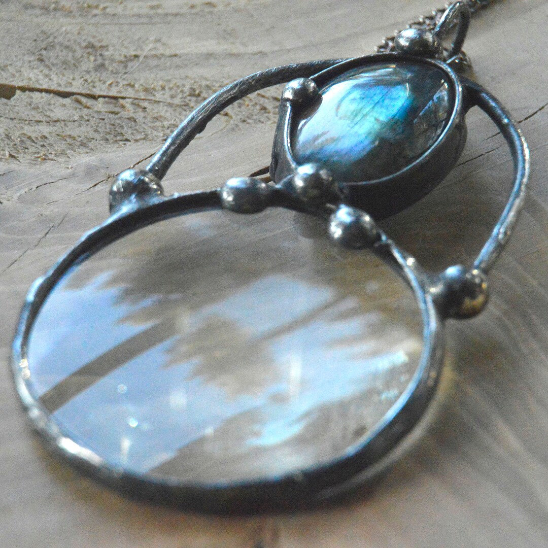 Blue Labradorite Stone Magnifier Glass Pendant Labradorite Loupe ...