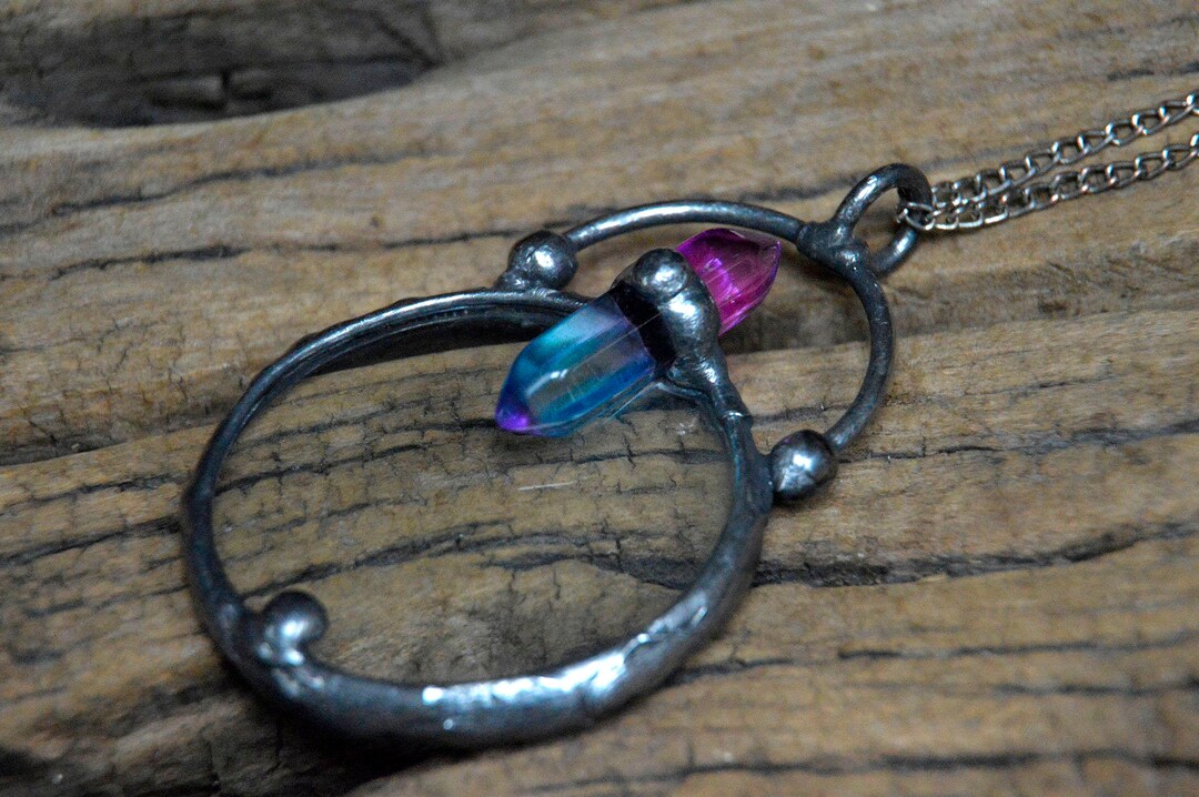 Rainbow Solar Quartz Magnifier Loupe Blue Pink Quartz Crystal Pendant Glass Loupe Magnifying ...