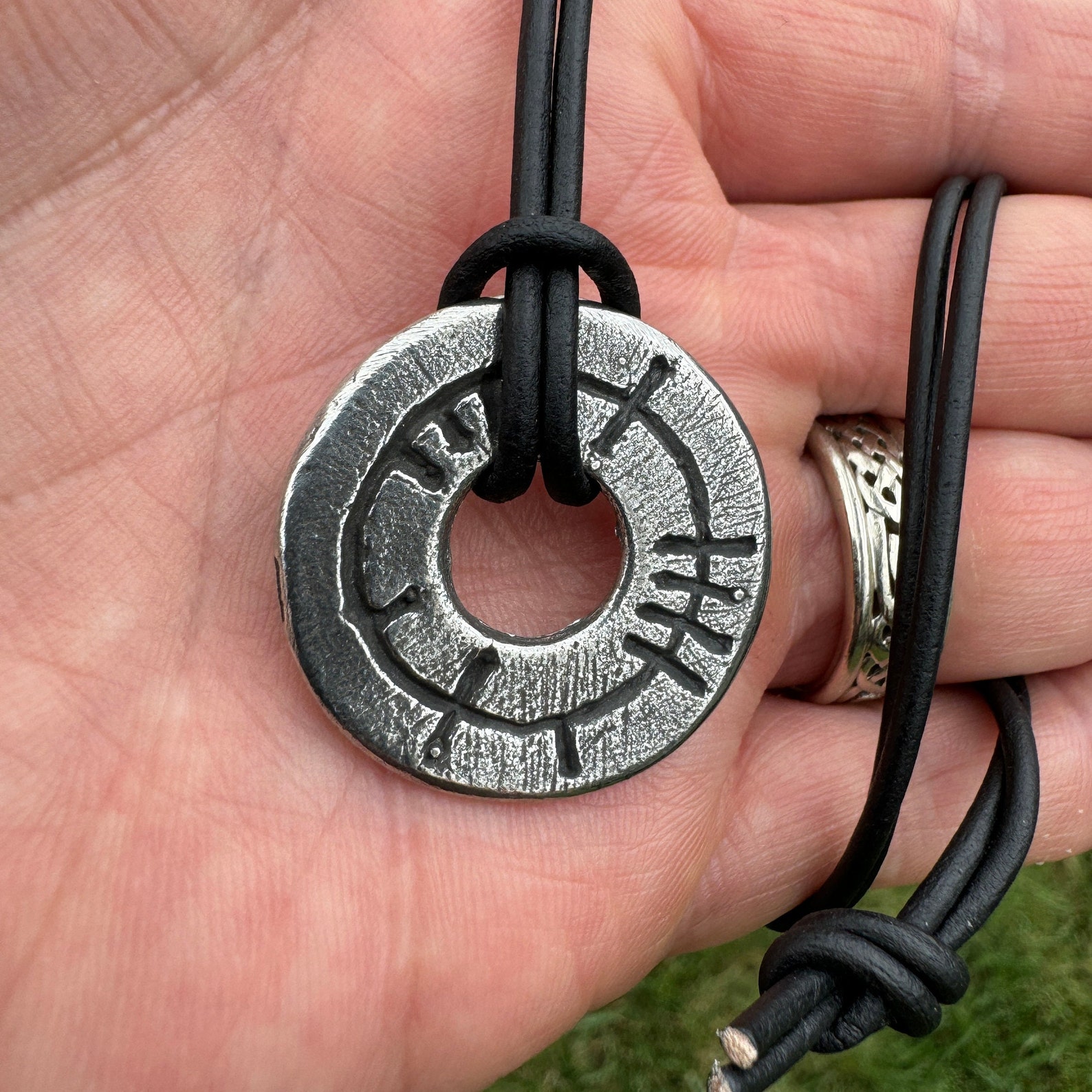 Ogham Necklace Circle of Life beatha - Etsy