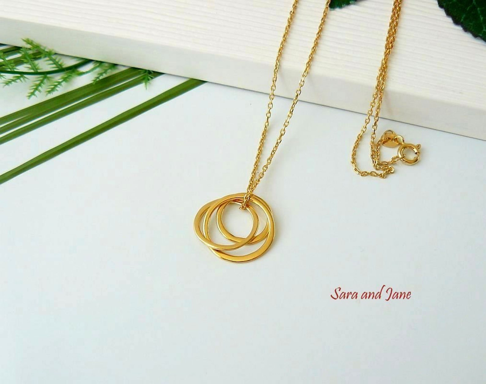 Three Rings Sisters Necklace, 3 Entwined Circles, Triple Ring Necklace ...