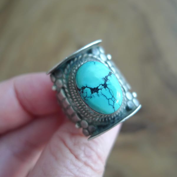 Nepal Moonstone Ring - Etsy UK