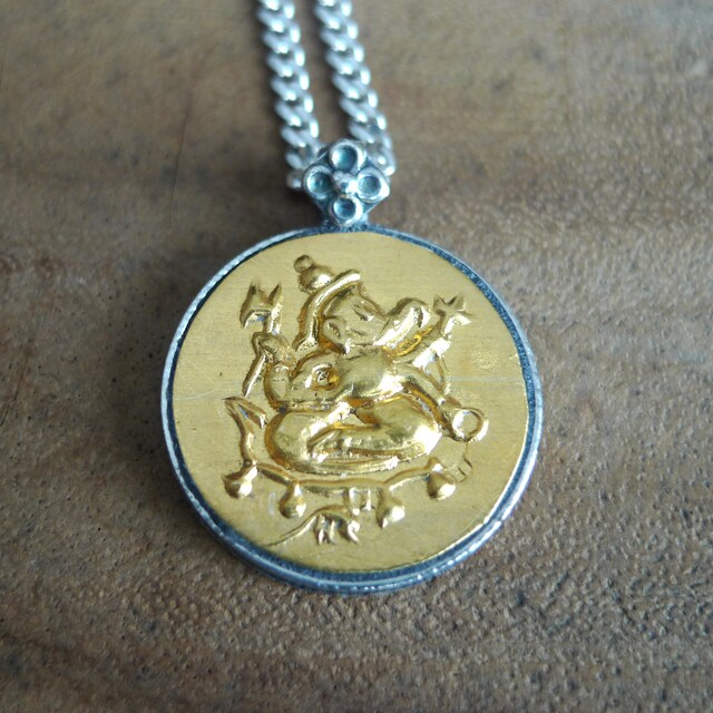 TheHiddenAlley - Etsy