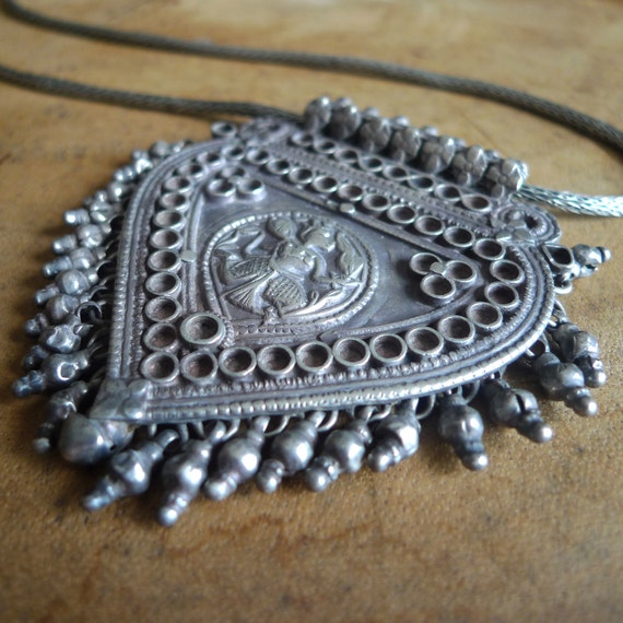 Antique Hanumann Pendant from India | Hindu amulet - Gem