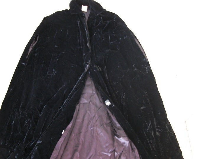 RESERVED Vintage Opera Cape Cloak // Black Velvet Full Length Cape Coat ...