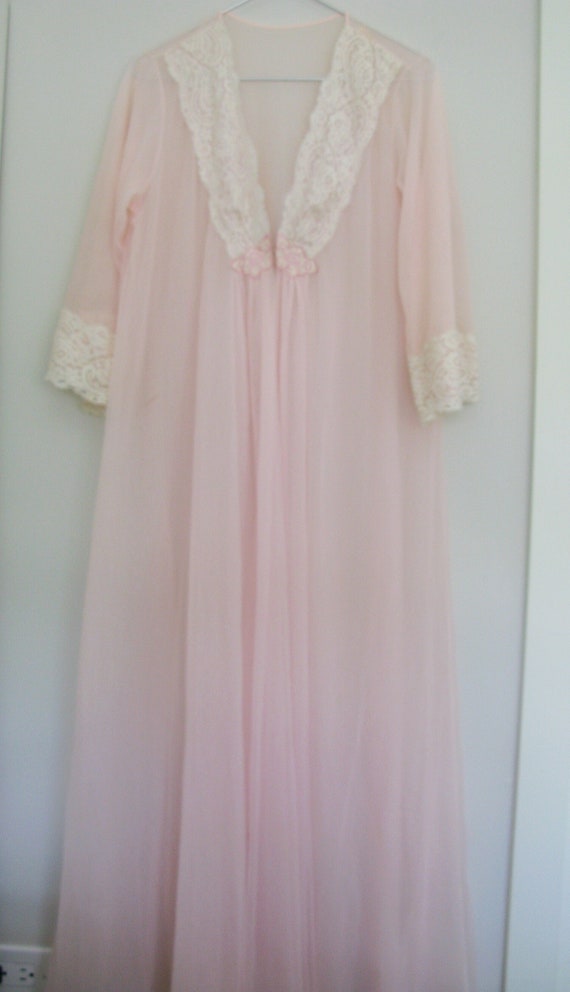 Vintage 1950s bombshell robe - Gem