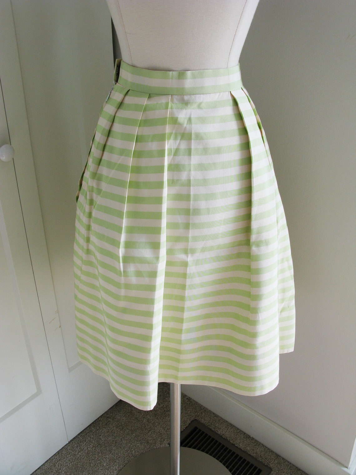 70's BILL BLASS Circle Skirt // Vintage Green and White Taffeta Stripe ...