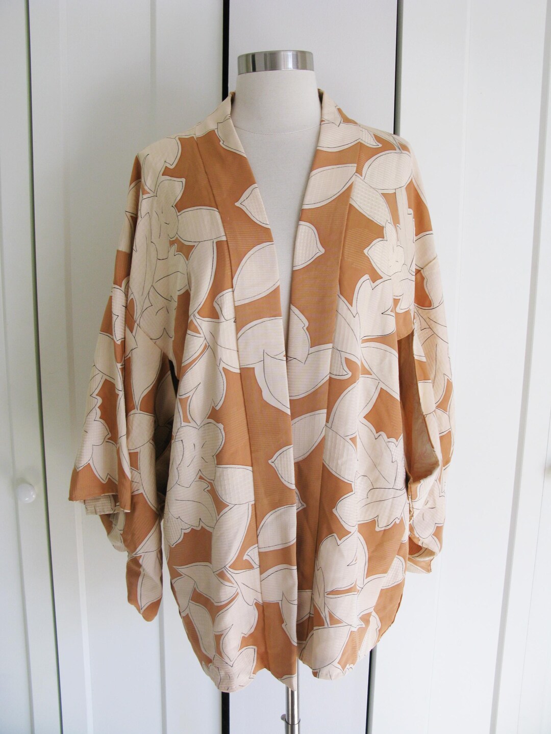 Vintage Kimono Coat - Blush and White Abstract Floral // Rayon - Art to ...