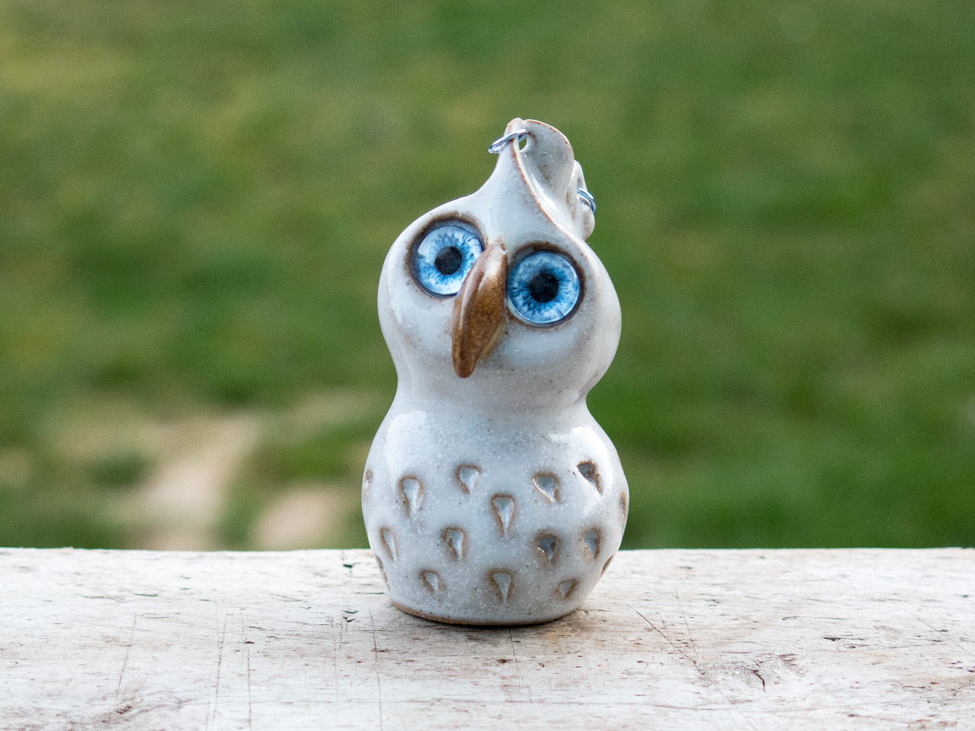 Mini Uil Handgemaakt Steengoed Beeldje Wit met Blauwe Ogen - Etsy Nederland