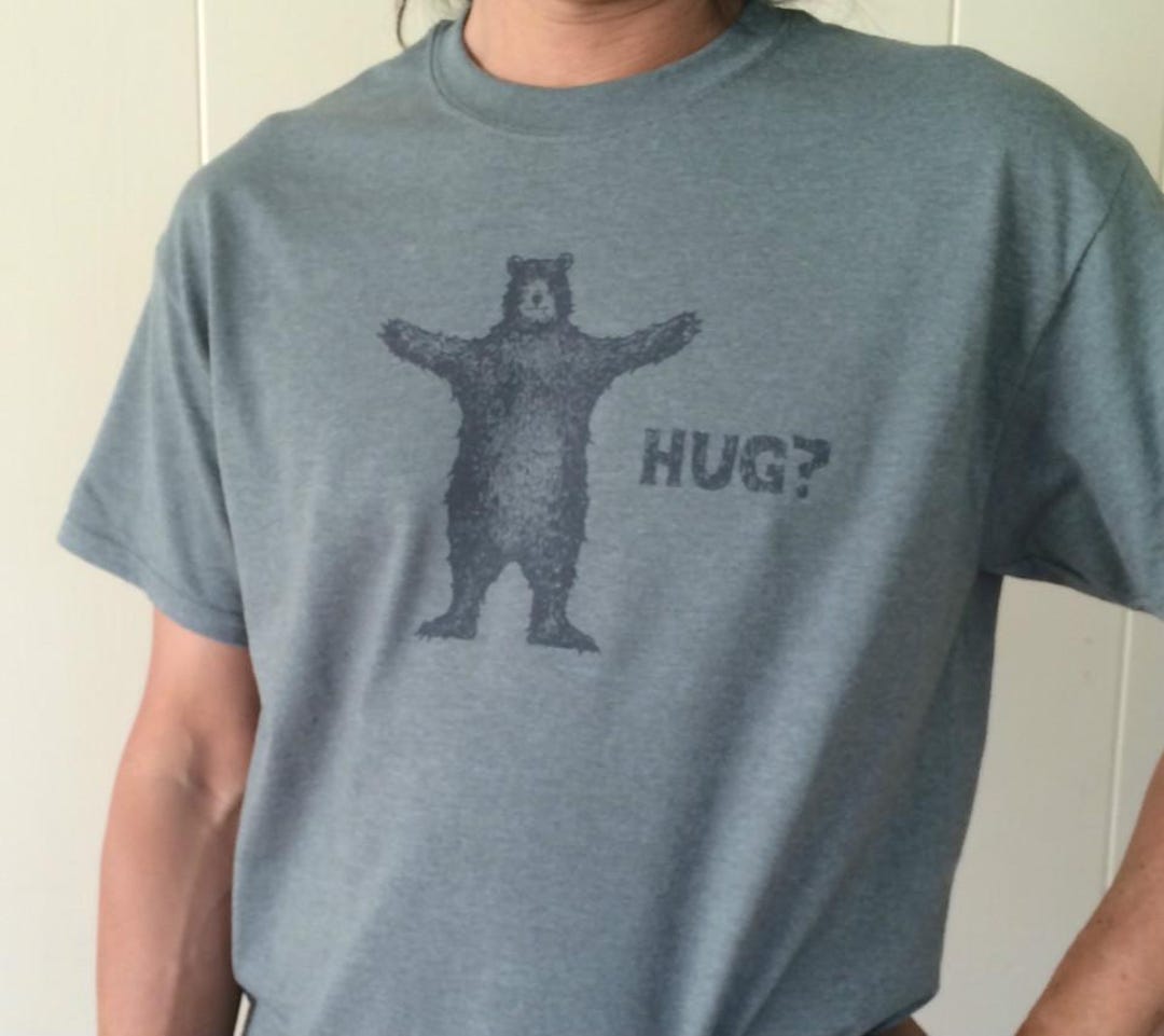 Bear Hug? T-shirt for Men - Etsy