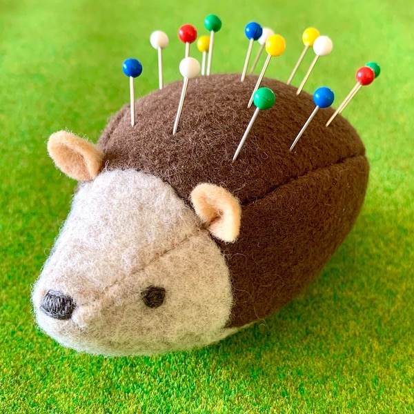 Mouse Pincushion - Etsy