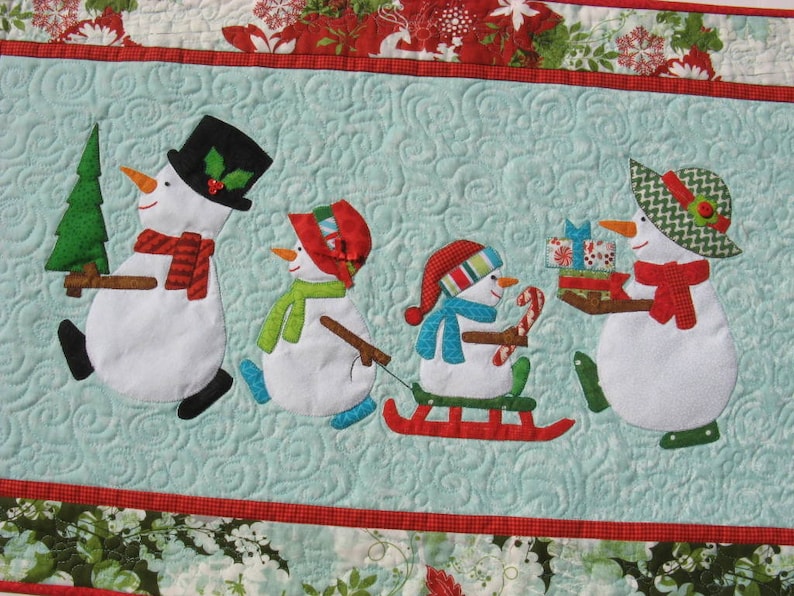 Snow Family Holiday Table Runner or Wall Hanging Pattern - Etsy